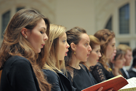 RCM Research Shows Singing Benefits Cancer Patients | Royal College of ...